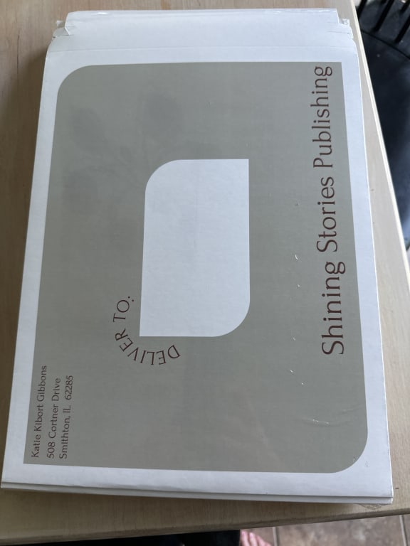 Custom Shipping Envelopes, Custom Rigid Mailers | VistaPrint