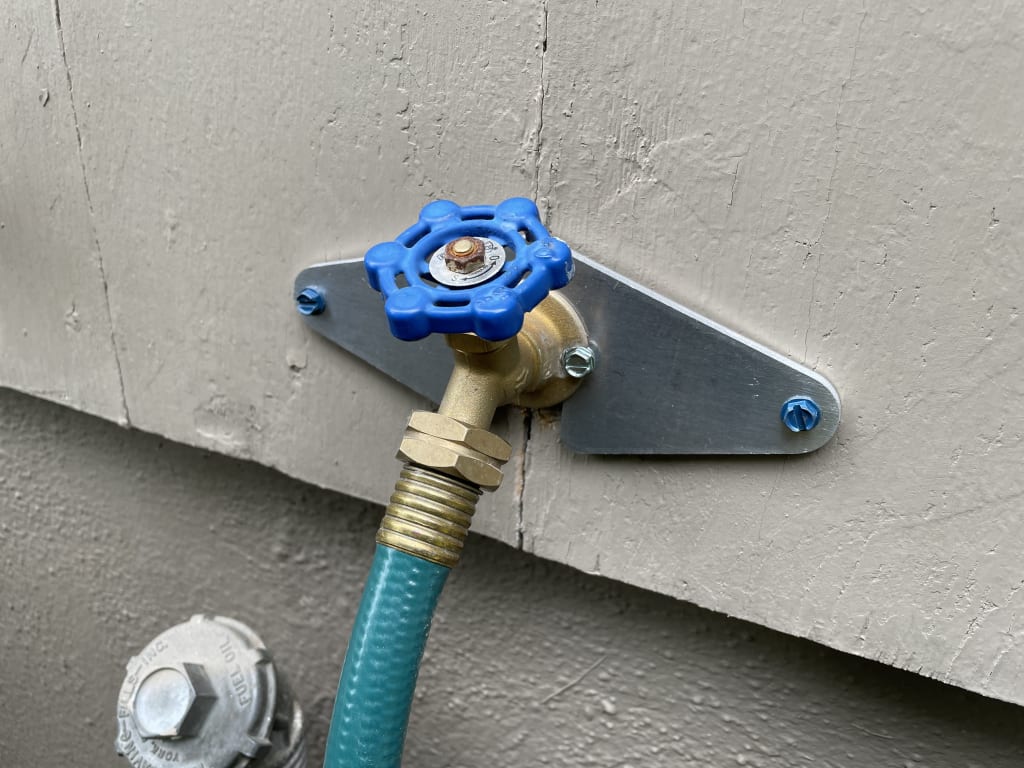 Hose Bib Buddy BUDDY150 Spigot Mounting Plate - SupplyHouse.com