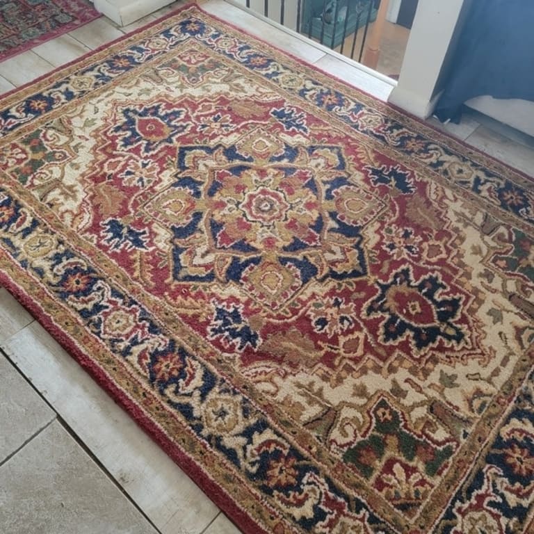 SAFAVIEH Handmade Classic Fae Traditional Oriental Wool Rug - On Sale ...