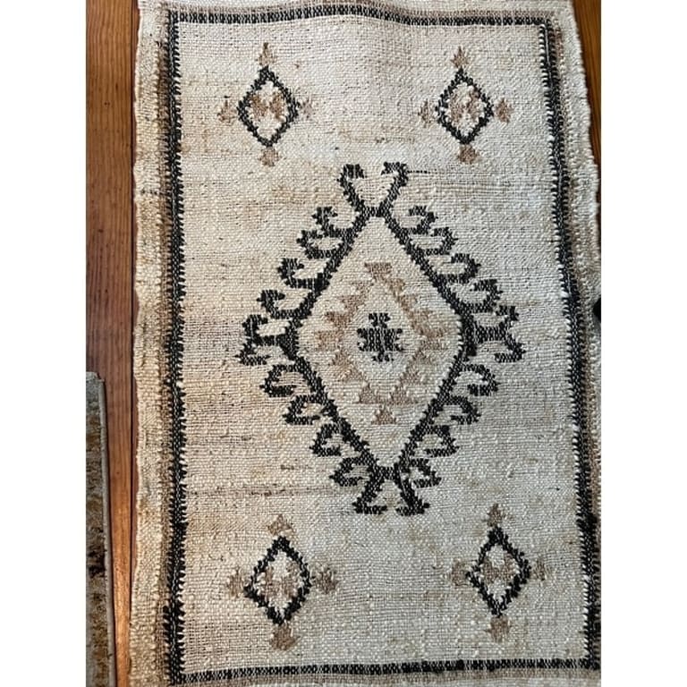 SAFAVIEH Flatweave Kilim Manorama Jute Rug - On Sale - Bed Bath ...