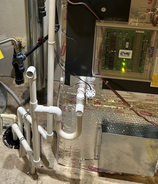 5-414 - DiversiTech 5-414 - 3/4" PVC J Trap (Slip x Slip)