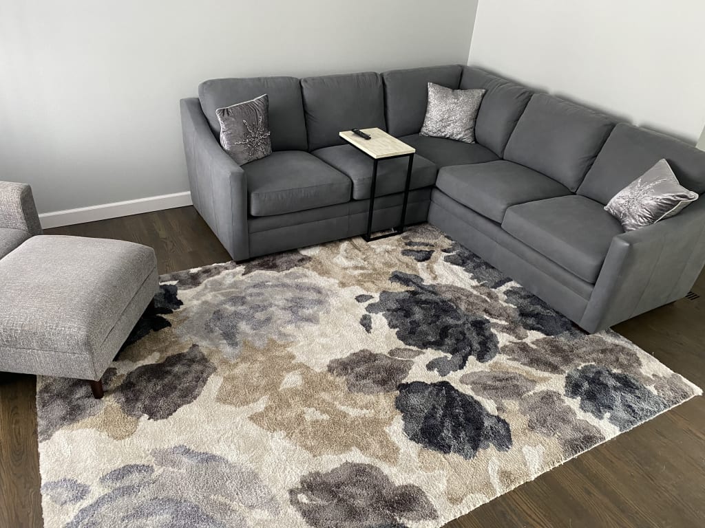(A367) Natural Soft Touch Floral Area Rug, 5x7