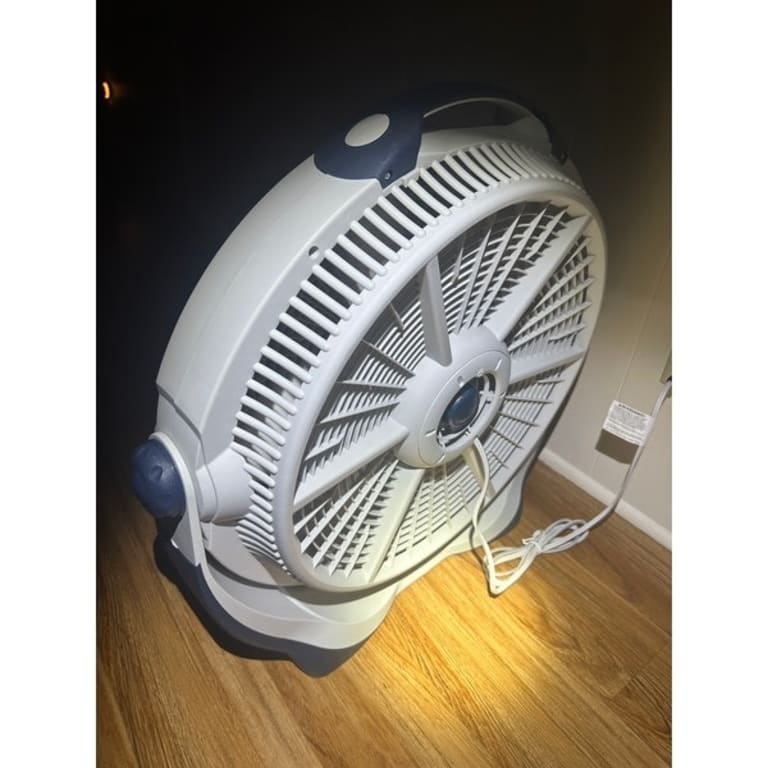 Lasko 3300 20-Inch 3-speed Wind Machine Floor Fan - Bed Bath & Beyond ...