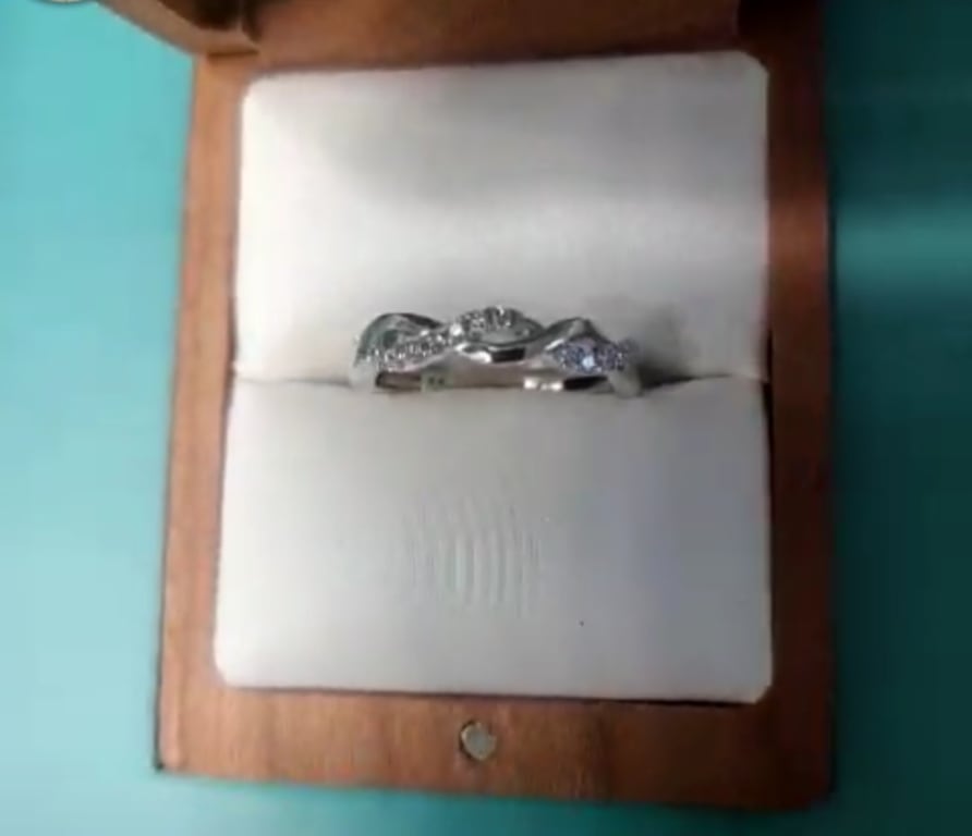 Braided Vine Wedding Ring | Brilliant Earth