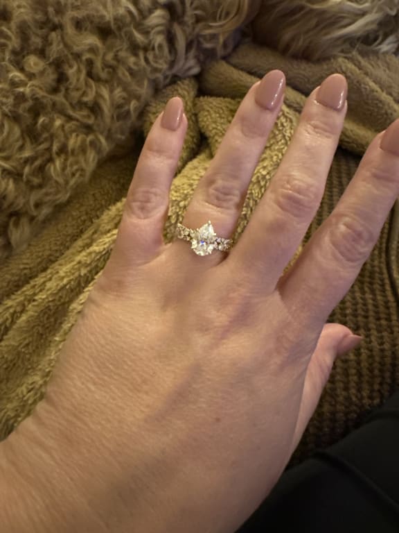 Unique Snow Inspired Diamond Ring | Glacé | Brilliant Earth