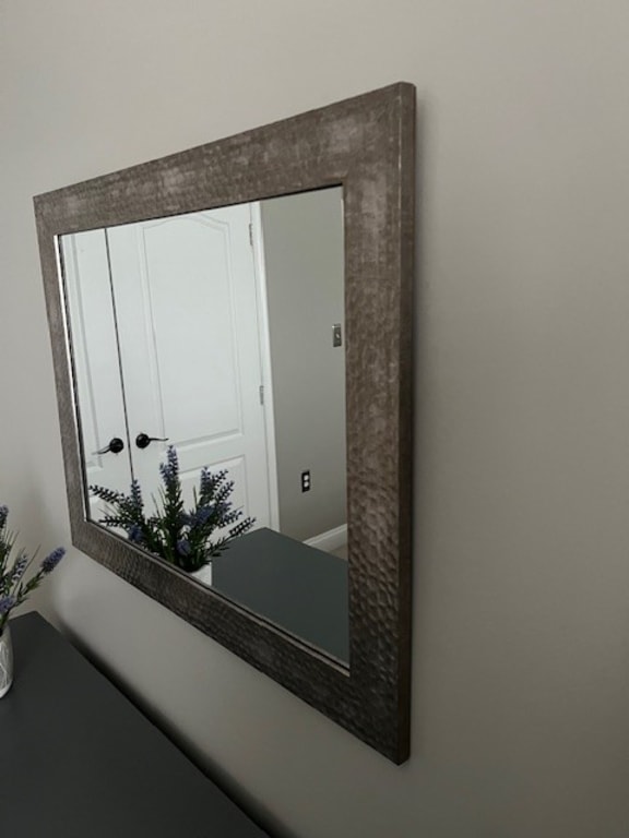 Hammered Silver Framed Rectangle Wall Mirror, 22x28