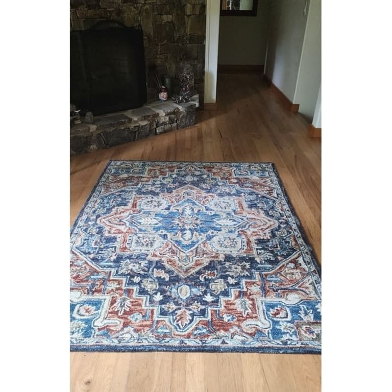 Alexander Home Madeline Wool Hand-Hooked Heritage Rug - On Sale - Bed ...