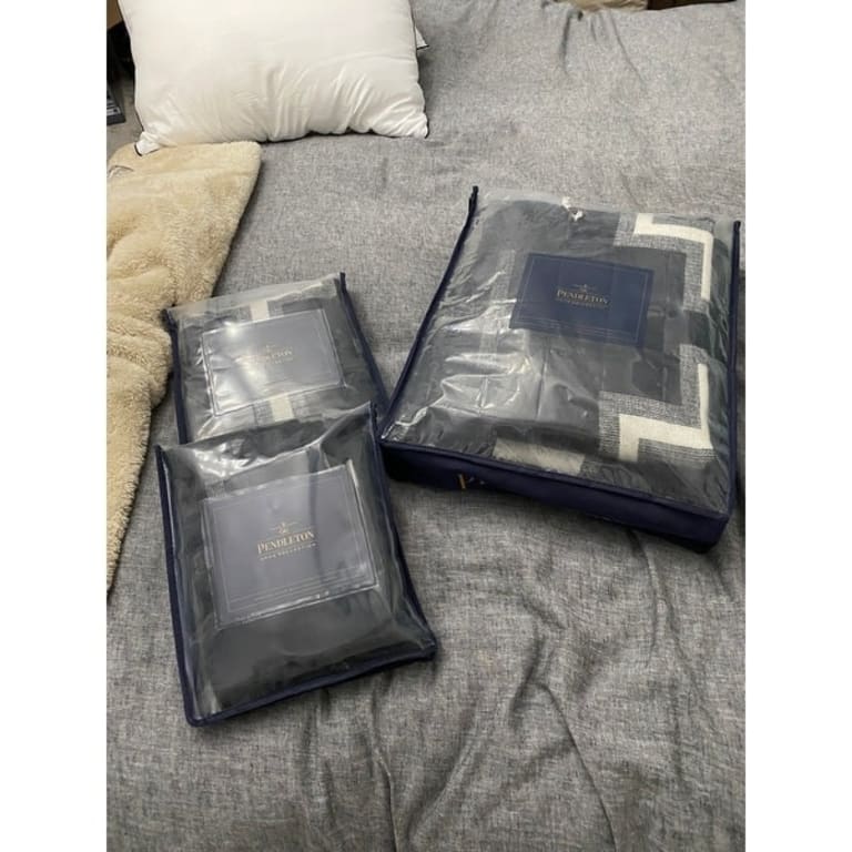 Pendleton Kiva Steps Southwestern Black and White Wool Blanket - Bed ...