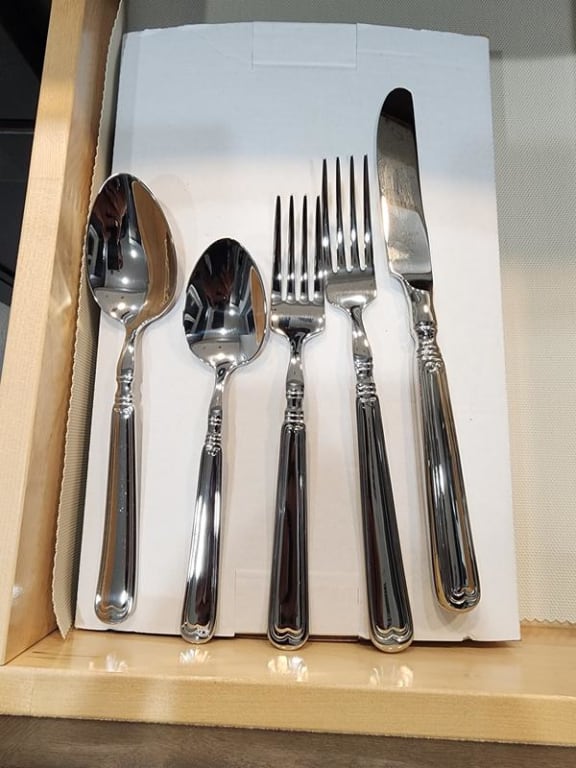 ZWILLING Vintage 1876 18/10 Stainless Steel Flatware Set - Bed Bath ...