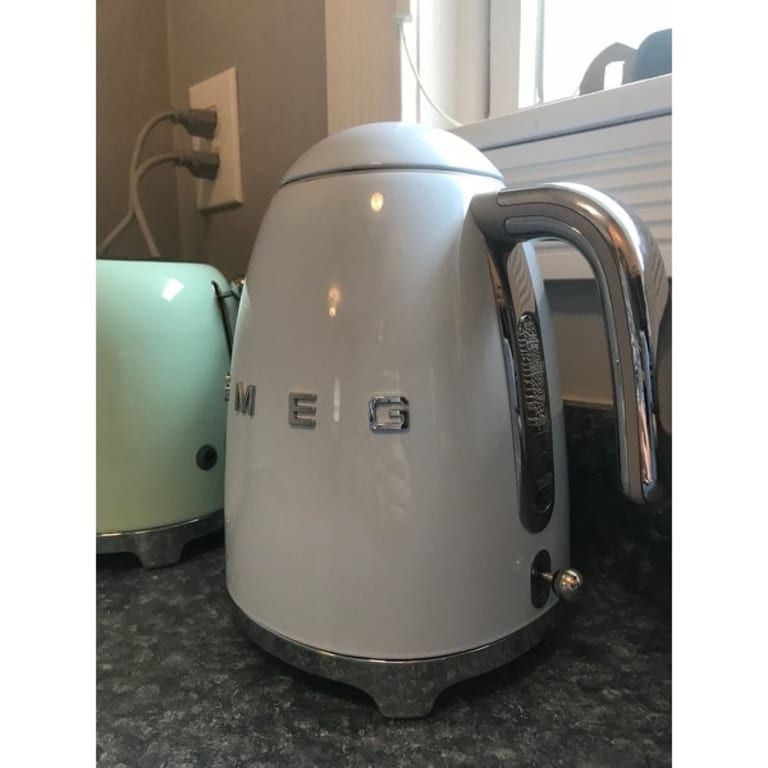 Smeg 50's Retro Style Aesthetic Electric Kettle, Pastel Green - Bed ...