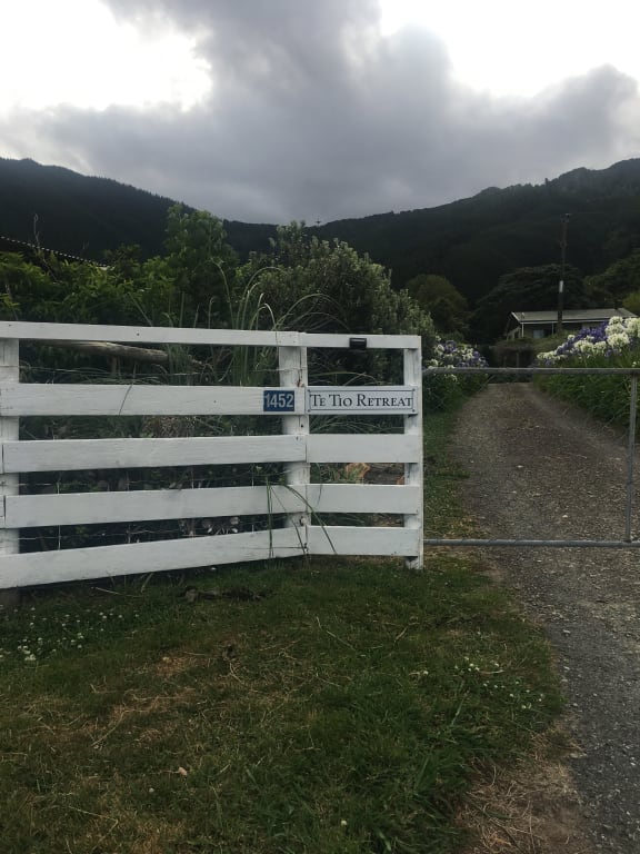 Custom Metal Signs, Aluminium Signs | Vistaprint NZ