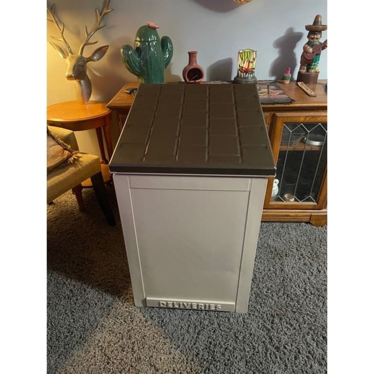 Cosco Outdoor Living BoxGuard Lockable Package Delivery and Storage Box ...