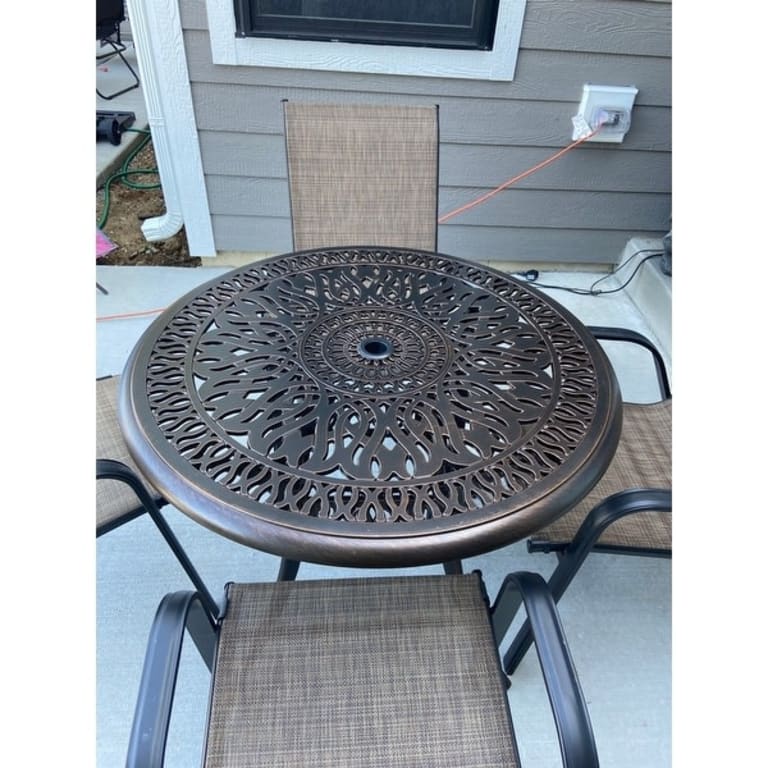 Gymax 36'' Outdoor Round Dining Table Cast Aluminum Patio Bistro Table ...