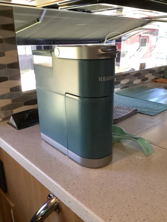 Keurig K-Mini Basic Single Cup Coffee Maker, Black