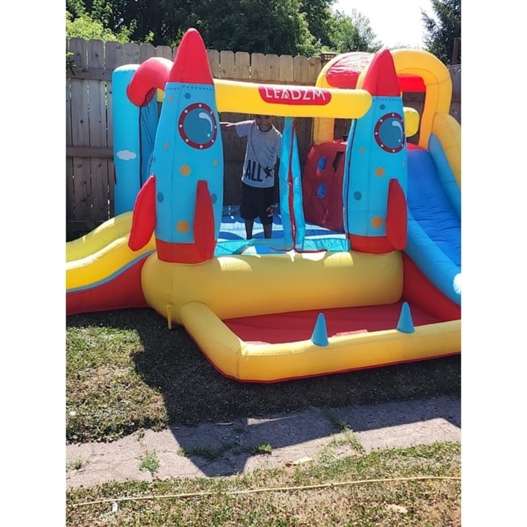 LEADZM Rocket Inflatable Castle Bounce House Jumping Castle Kids Bounce ...