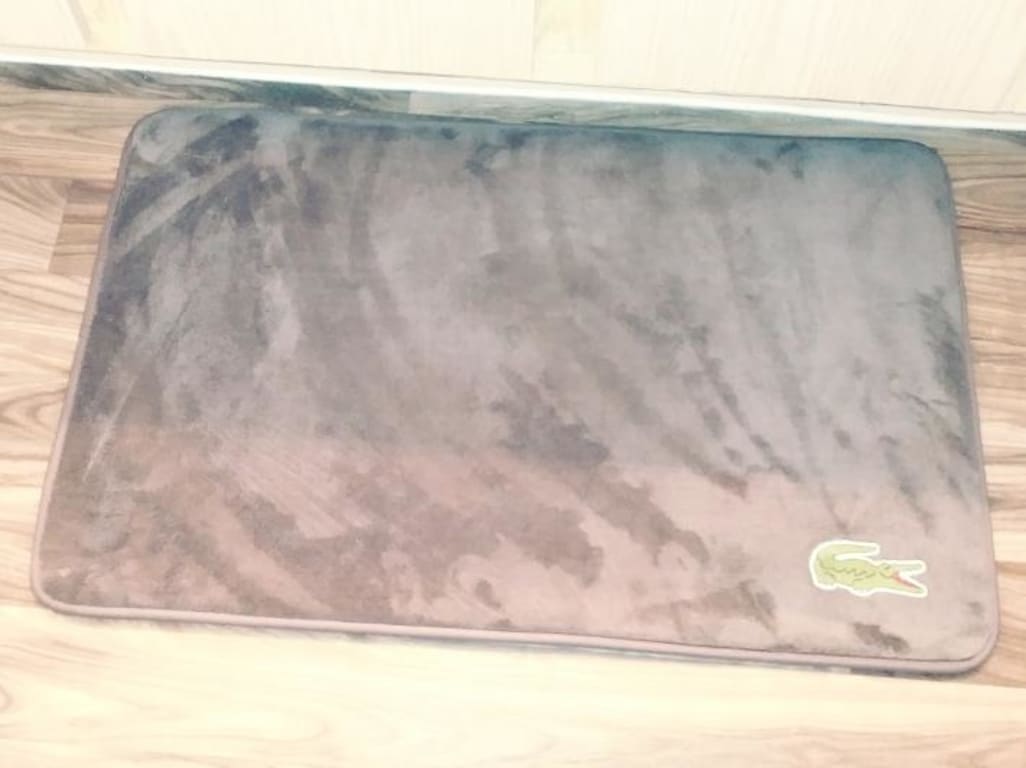 Lacoste Crocodile Rectangle Non-Slip Bath Rug - On Sale - Bed Bath ...