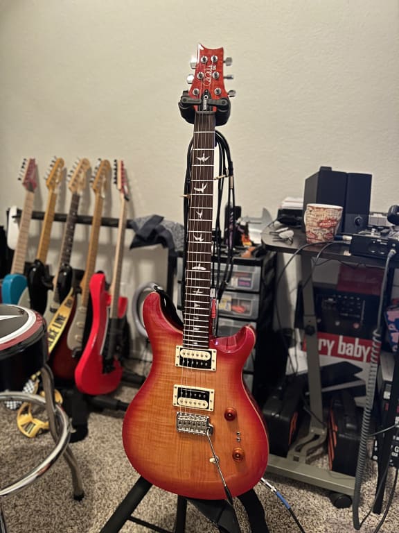 PRS SE Custom 24-08 Electric Guitar Vintage Sunburst PRS SE Custom 24-08 Electric Guitar Vintage Sunburst