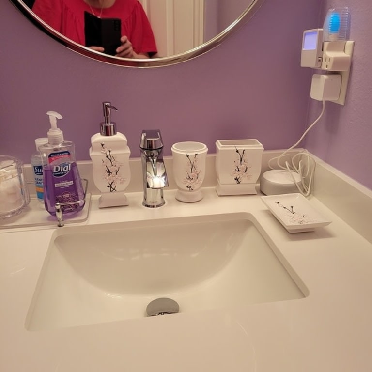 Vanda 6-piece Bath Accessory Set - On Sale - Bed Bath & Beyond - 14505994