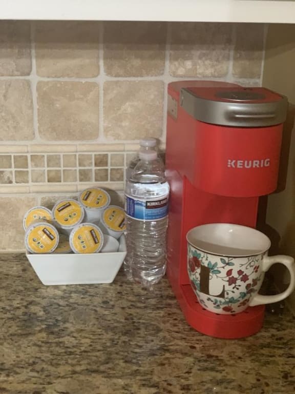 Keurig K-Mini Basic Single Cup Coffee Maker, Black