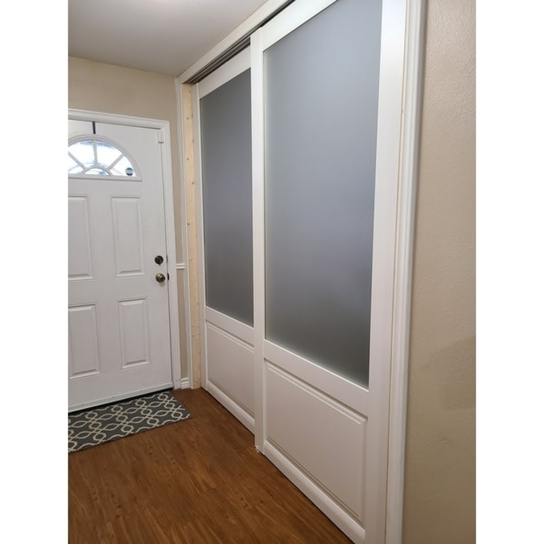Sliding Closet Bypass Doorshardware / Lucia 22 White Frosted Opaque ...