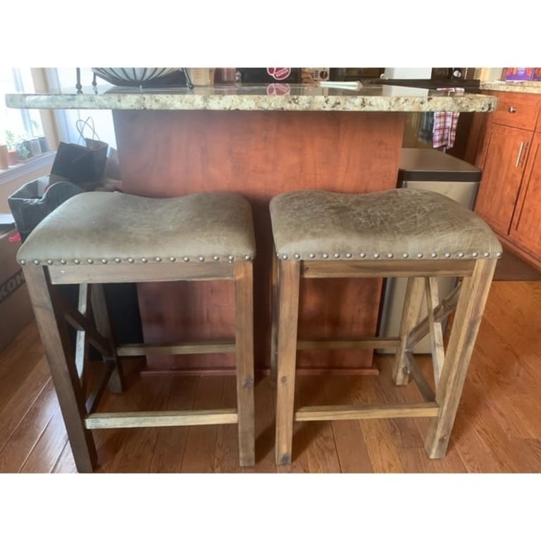 The Gray Barn Wild Hen Bench Wood Backless Counter Height Stool, Set of ...