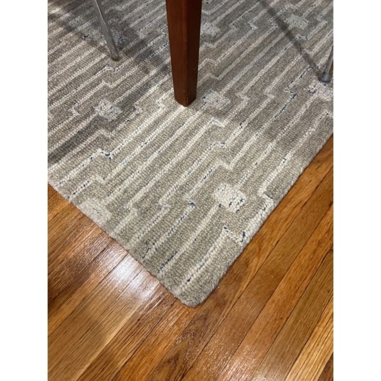 SAFAVIEH Handmade Micro-Loop Zhetchka Modern Wool Rug - On Sale - Bed ...