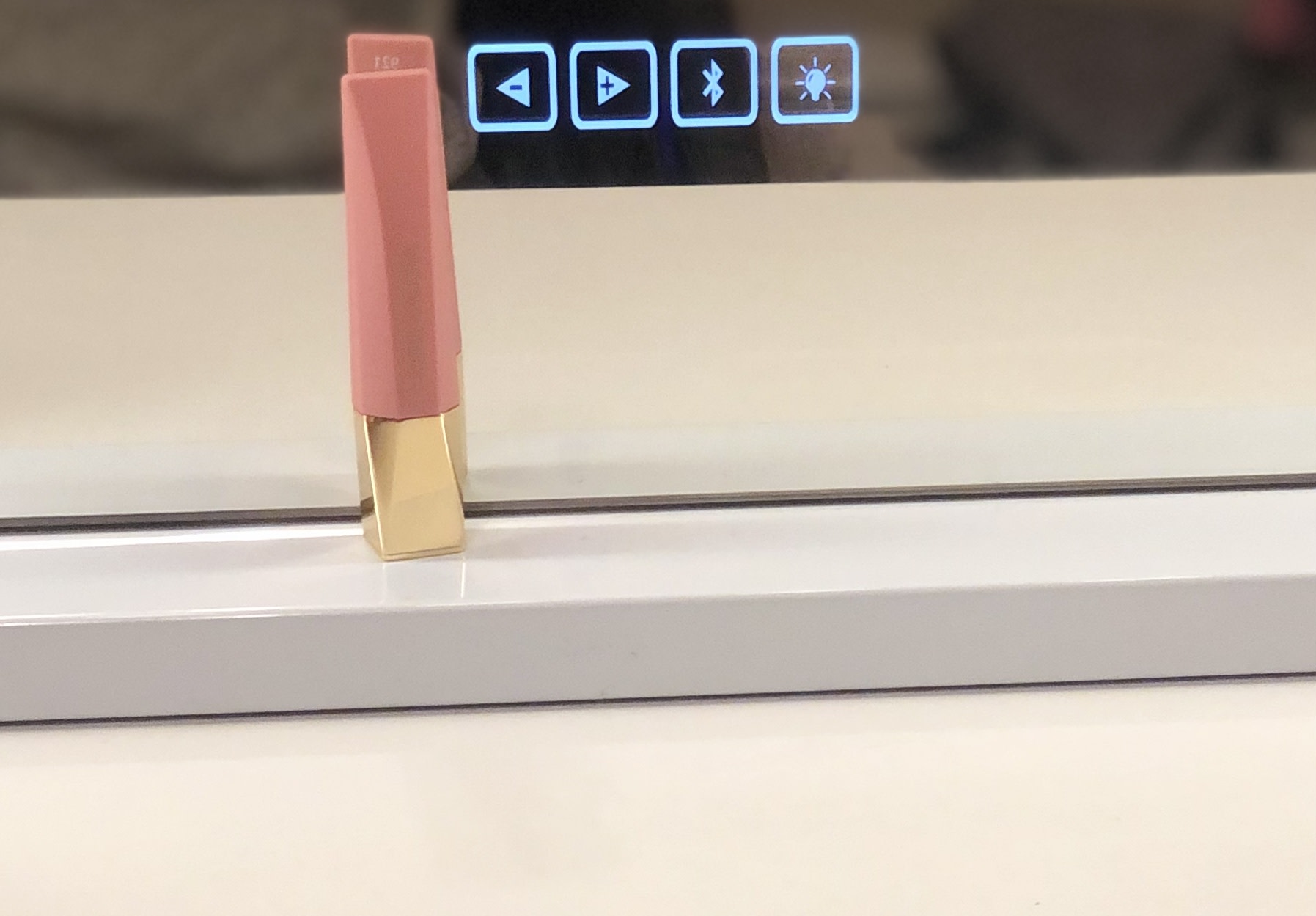 Estée Lauder Pure Color Whipped Matte Lipstick with Moringa Butter - Macy's