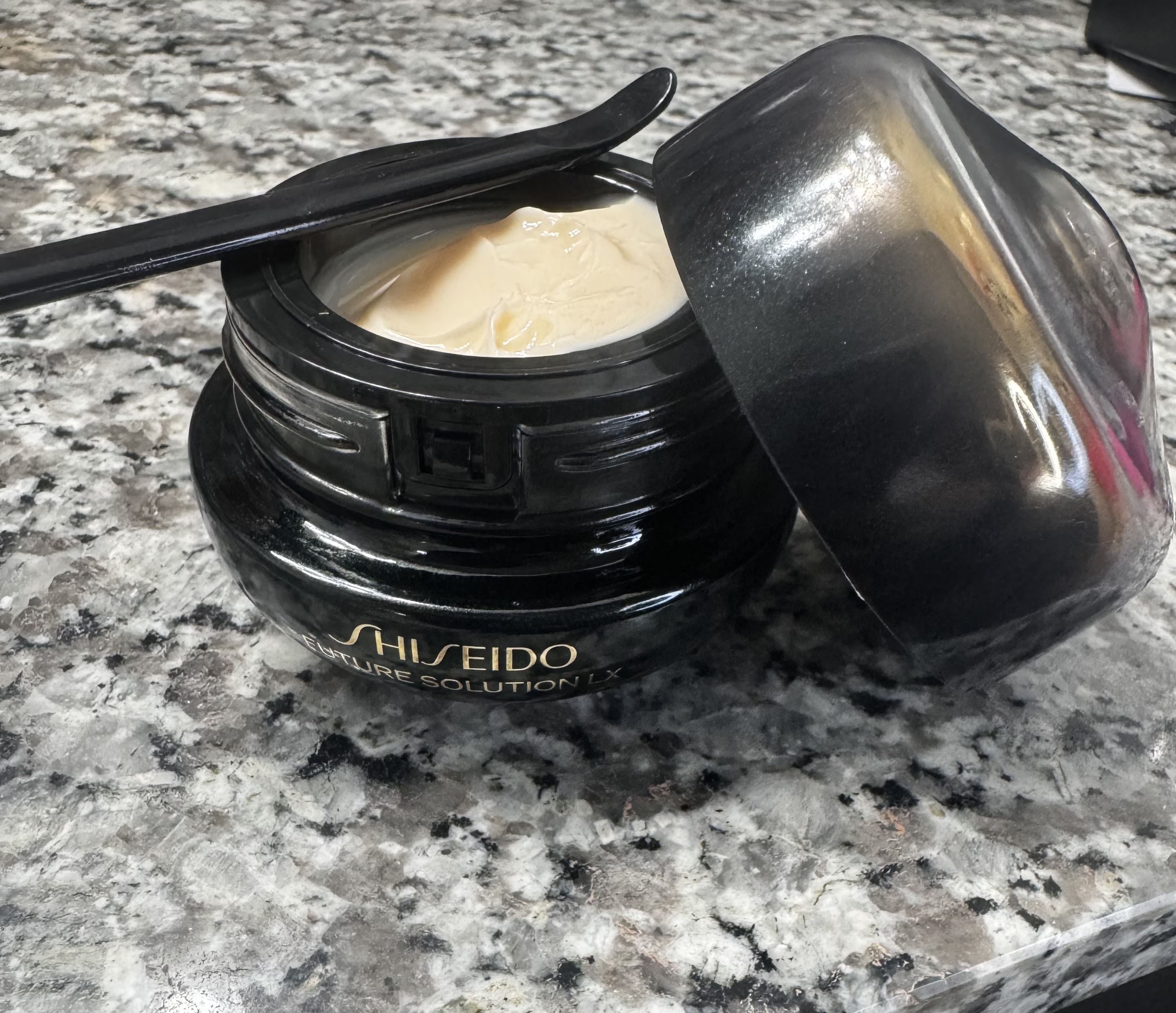 Shiseido Future Solution LX Eye & Lip Contour Regenerating Cream ...