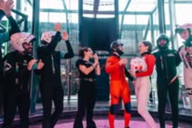 Team building en mode chute libre indoor, VR & spa à Aix-les-Bains ...