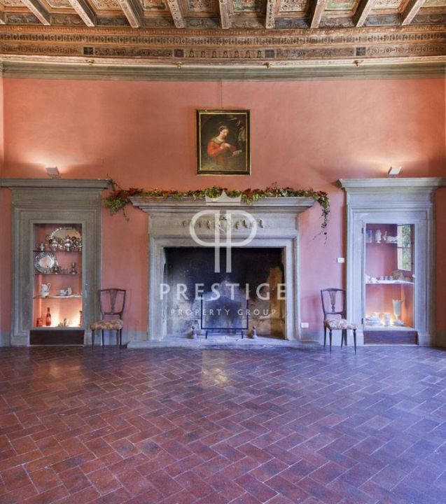 14 bedroom Villa for sale with panoramic view in Florence, Tuscany