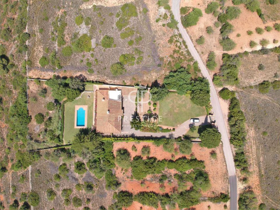 Character 4 bedroom Villa for sale with countryside view in Vale Judeu ...