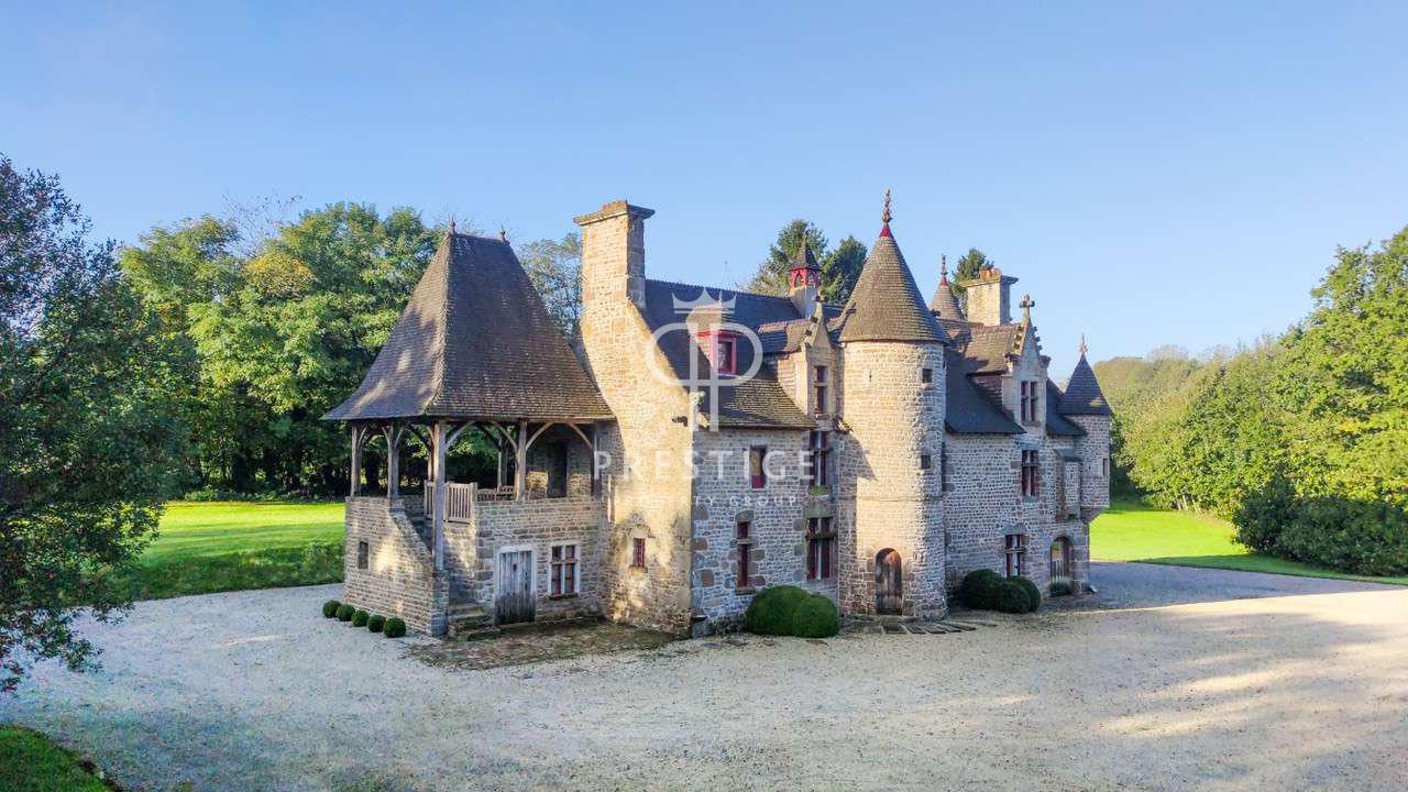 Historical 4 bedroom Chateau for sale with countryside view in Chaulieu ...