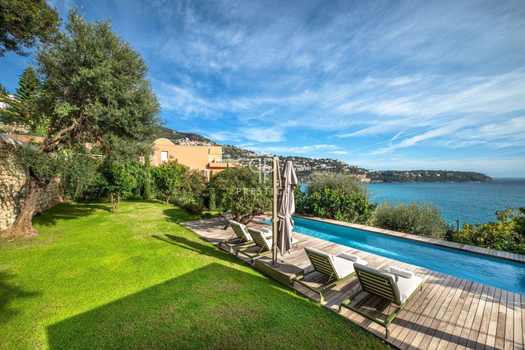 Luxury 6 bedroom Villa for sale with sea view in Roquebrune Cap Martin ...