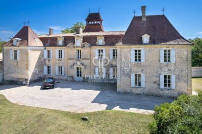 Castles For Sale - Over 100 beautiful castles for sale around Europe ...