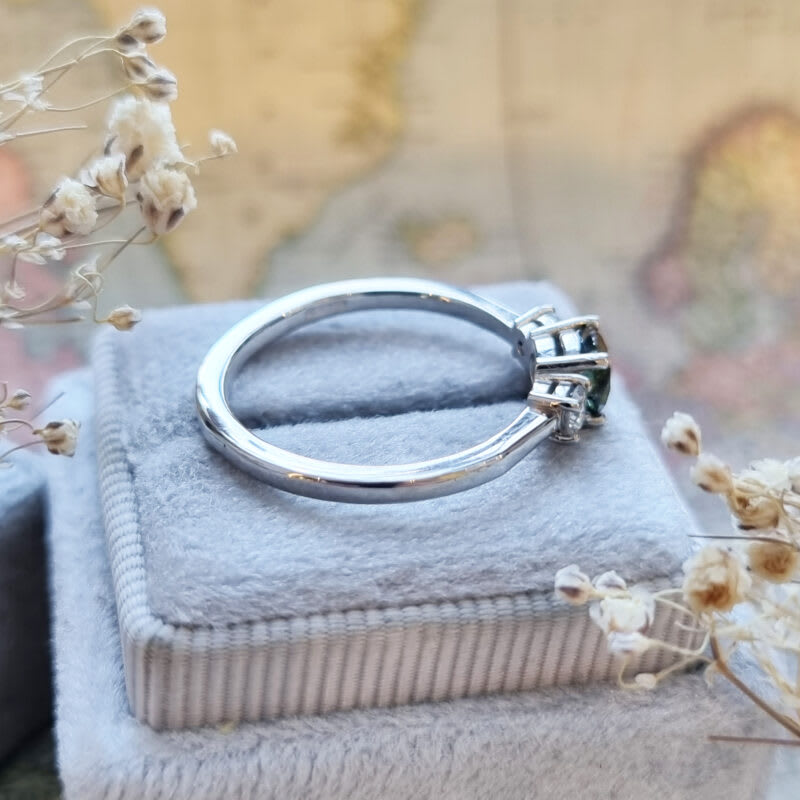 Lab grown forest green diamond trilogy ring in platinum | Aardvark ...