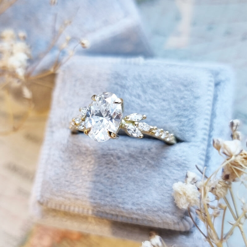 Oval lab grown diamond floral ring in 18ct yellow gold | Aardvark Jewellery