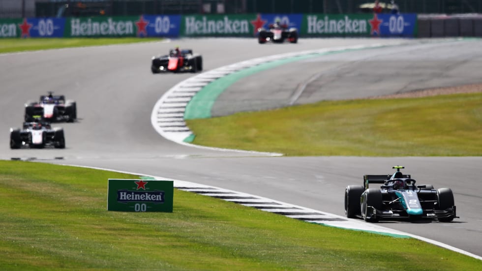 Watch: An extended look at a dramatic final lap in the Sprint Race