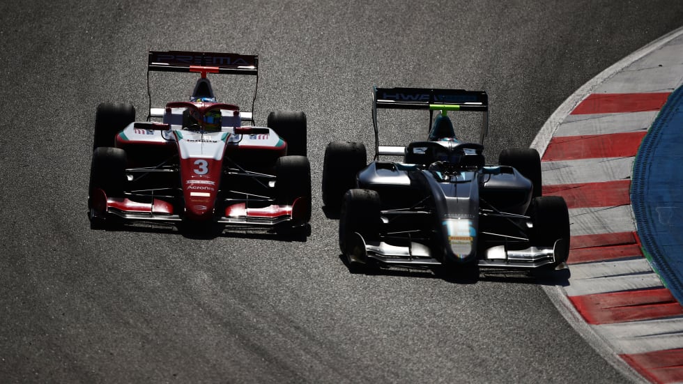 HIGHLIGHTS: Watch Hughes takes his first win of 2020 in Race 1