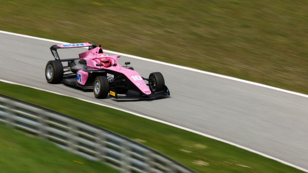 Abbi Pulling leads the way in first Free Practice sessions of the season