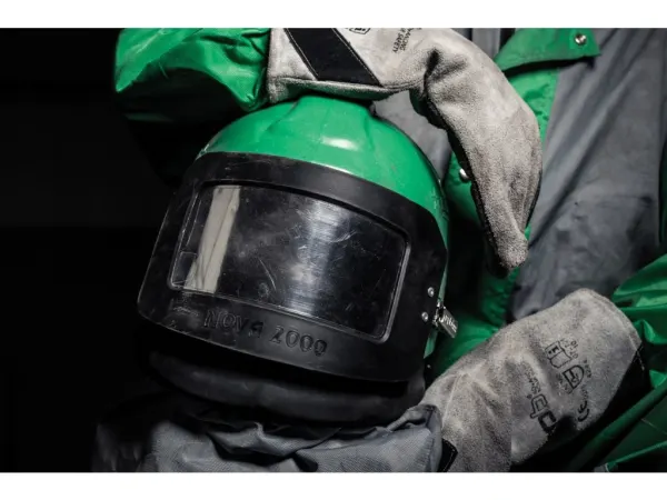 NOVA 2000 mask with vest - protection for blasting and sandblasting