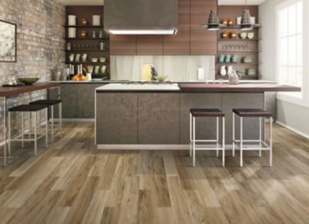 Lookout Trace Amber Shade by Mohawk - Solidtech Select - Woodstock, GA ...