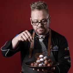 Nicolas van der Walt