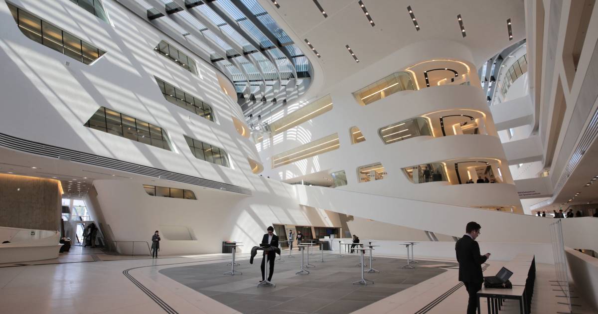 Modern Buildings of Vienna as Film and Photo Shoot Locations