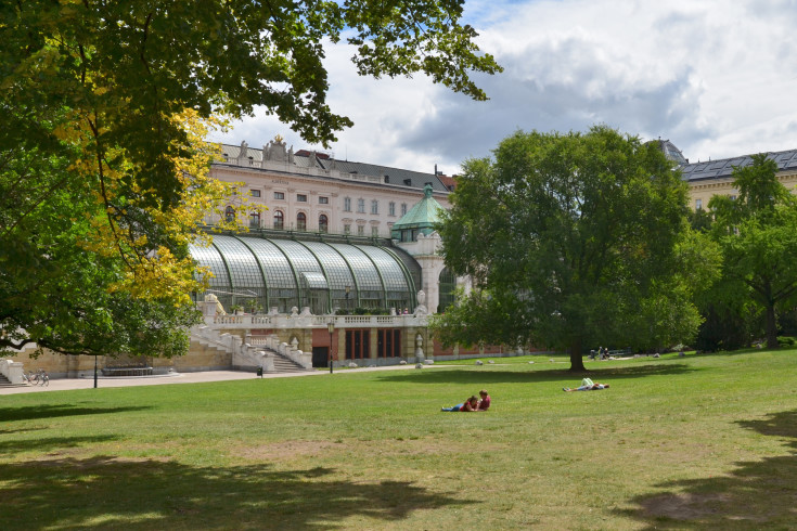 Explore Vienna's Parks in our Gallery, Curated for Producers