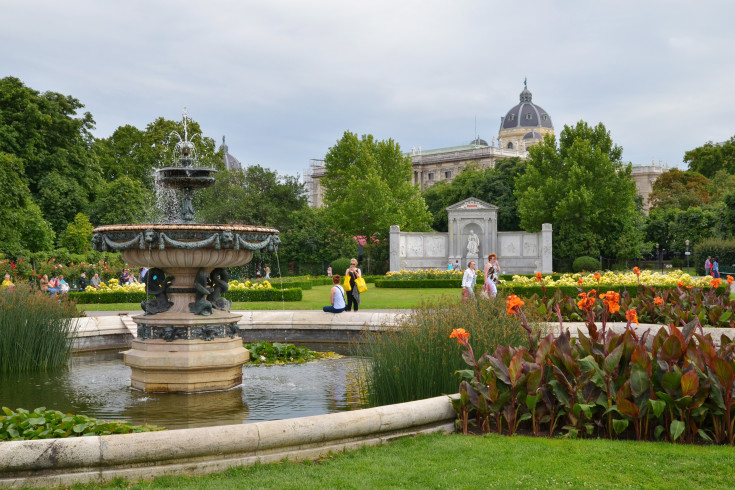 Explore Vienna's Parks in our Gallery, Curated for Producers