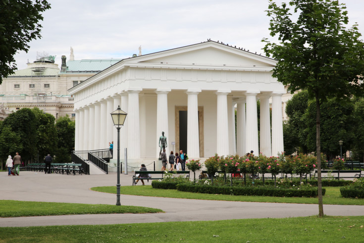 Explore Vienna's Parks in our Gallery, Curated for Producers