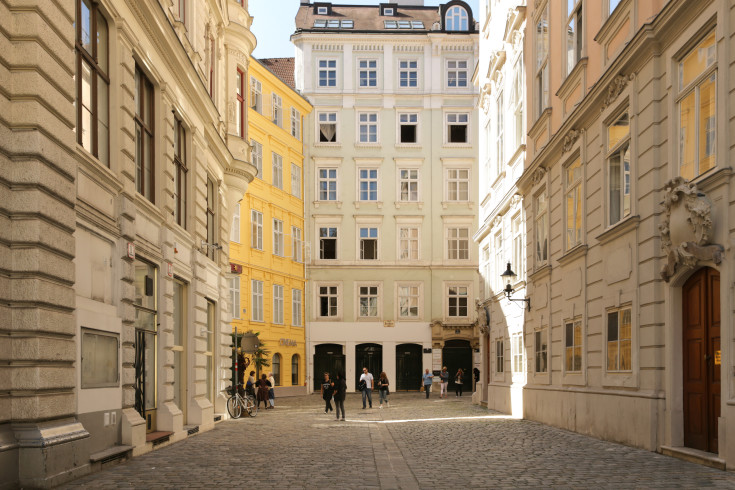 Vienna Streets & Squares for Film & Photo Shoots