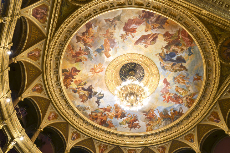 Theater Venues in Budapest for Film & Photo Shoots