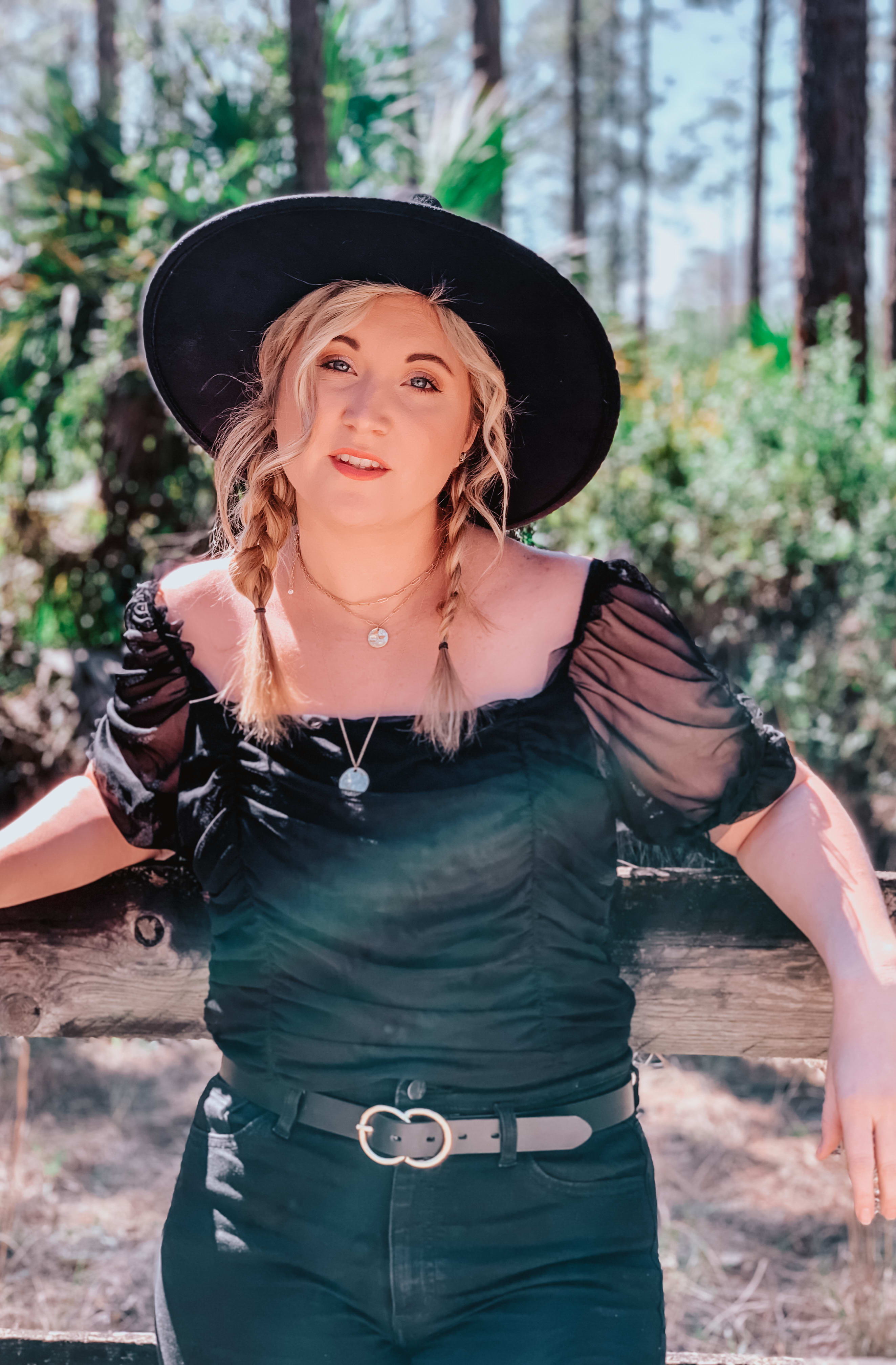 Brooke Clark - Professional Profile, Photos, and Videos on Project Casting