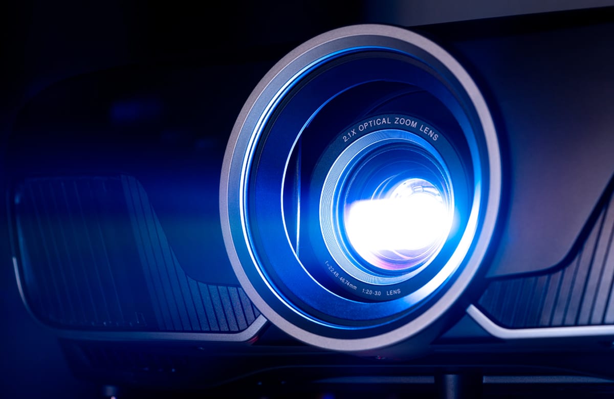 The Advantages Of LCD Projectors In Schools - Projectorpoint